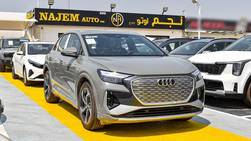 New Audi Q4 40 e-tron 2024 for sale in Dubai - 784076