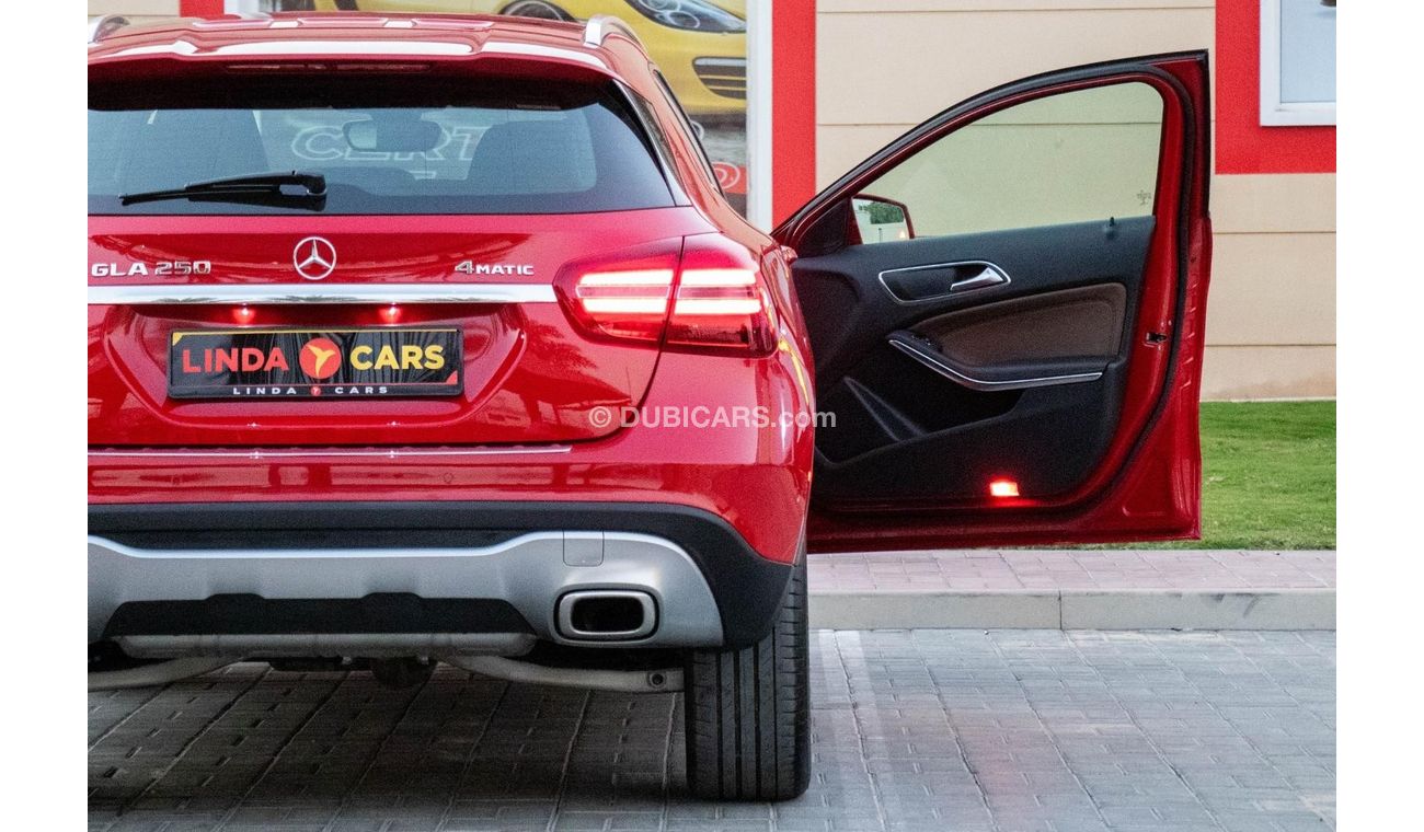 Used Mercedes-Benz GLA 250 X156 2018 for sale in Dubai - 548293