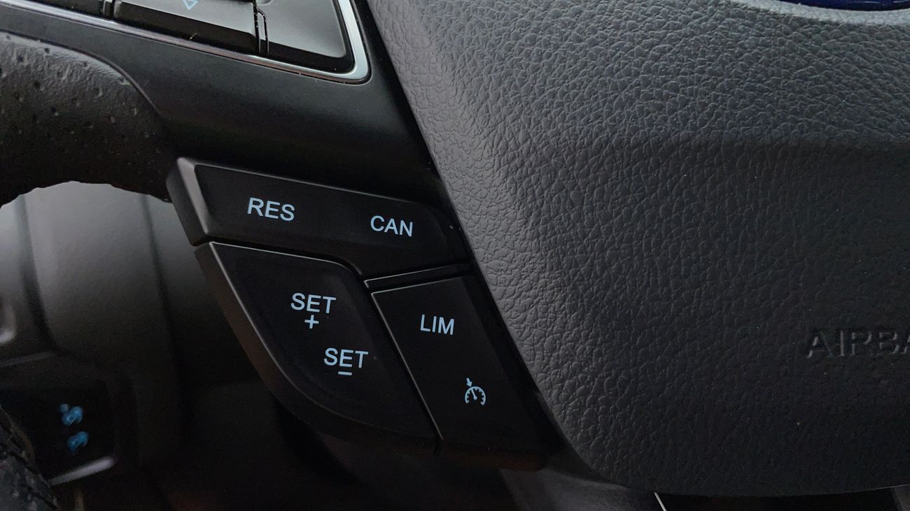 Used Ford Focus ST 2000 2018 for sale in Dubai - 484420