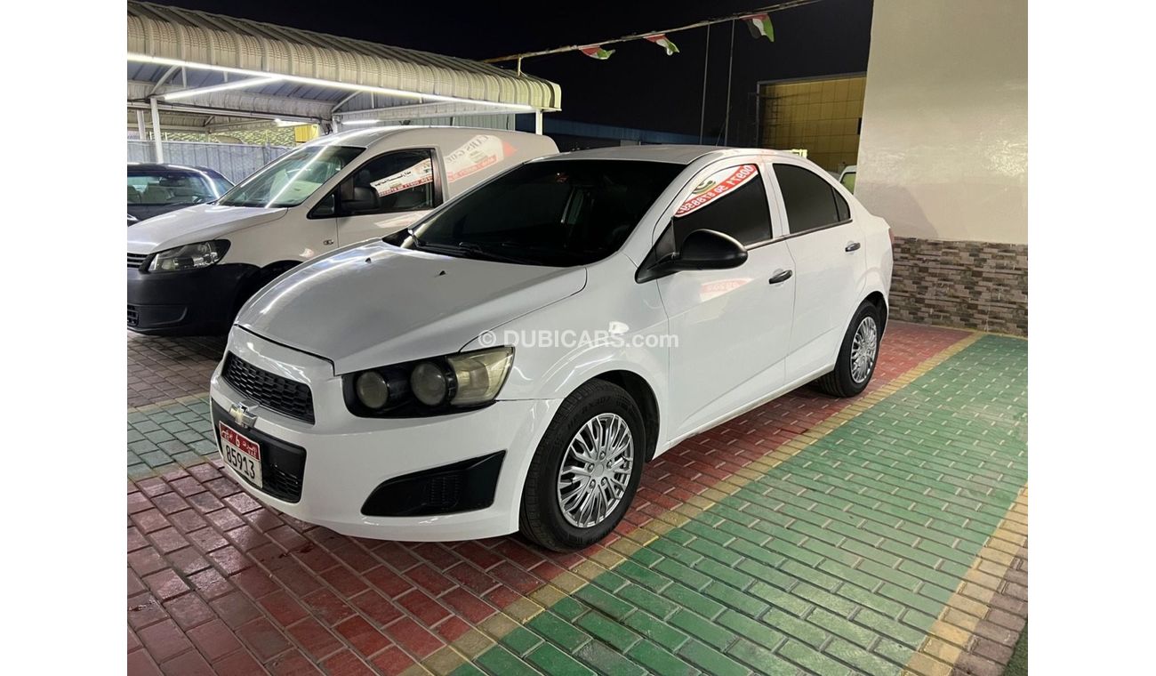 Used Chevrolet Sonic 2008 for sale in Dubai - 602602