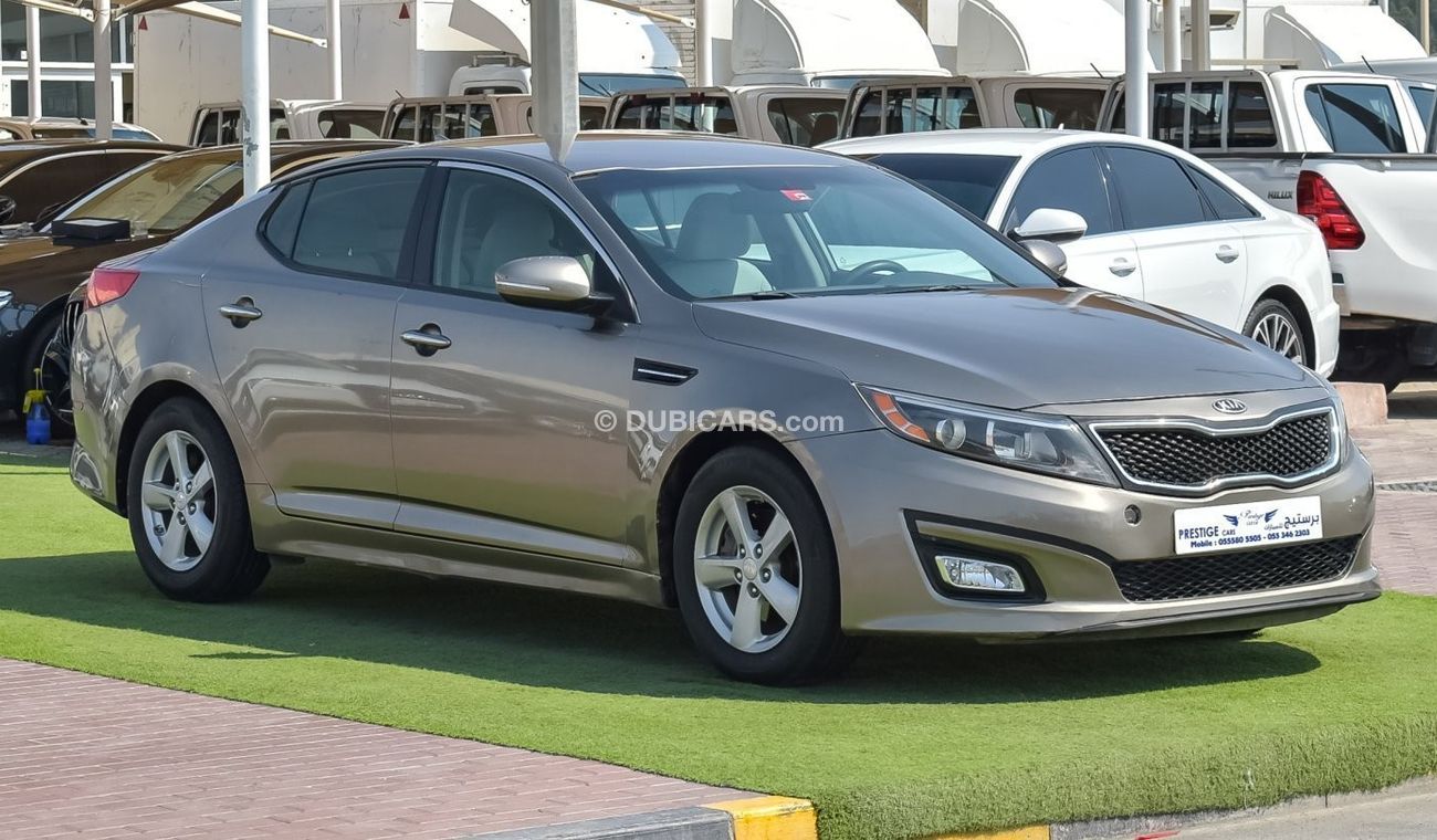 Used Kia Optima 2015 for sale in Dubai - 557554