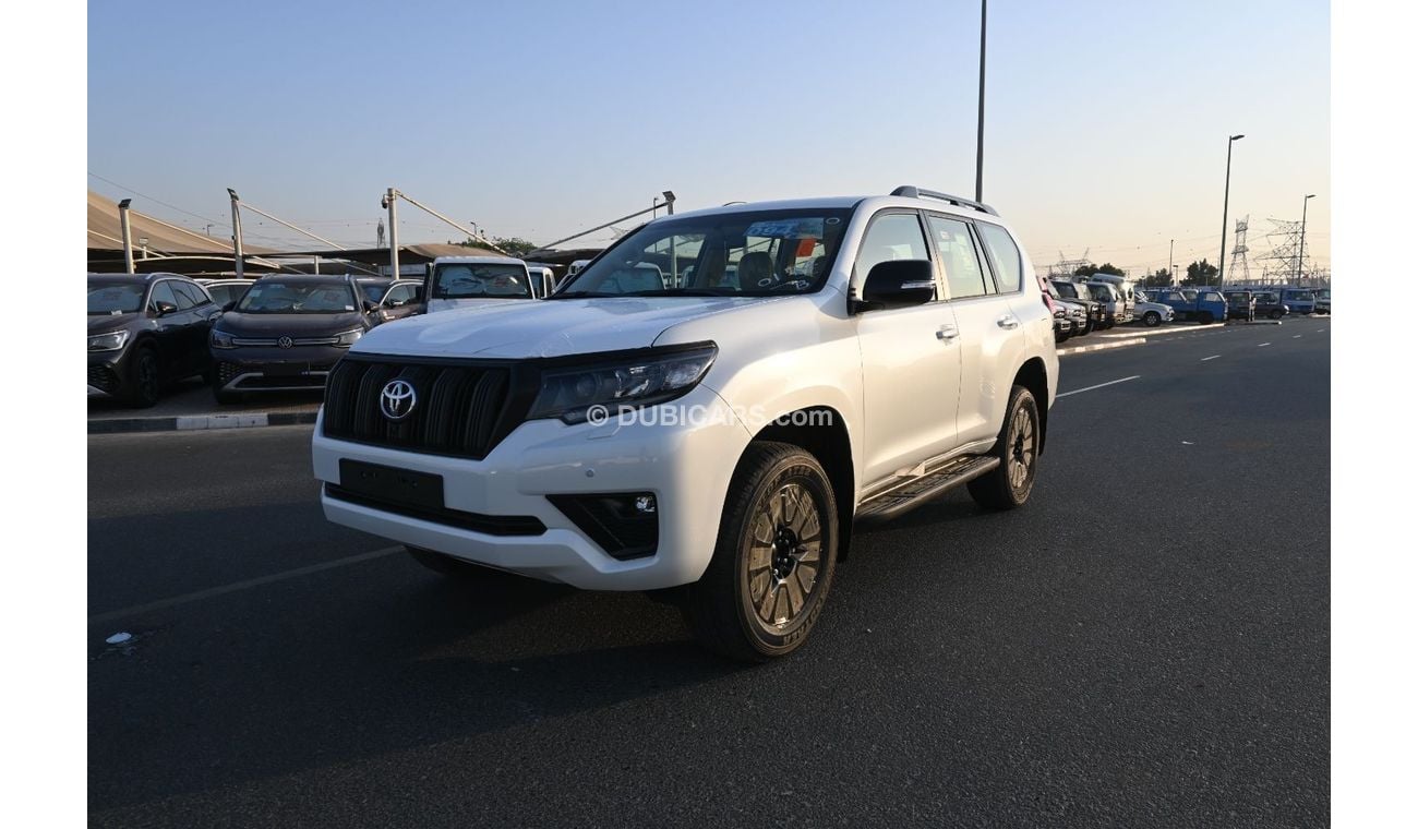 New Toyota Prado 2023 PRADO 4.0L PETROL 2023 for sale in Dubai - 560451
