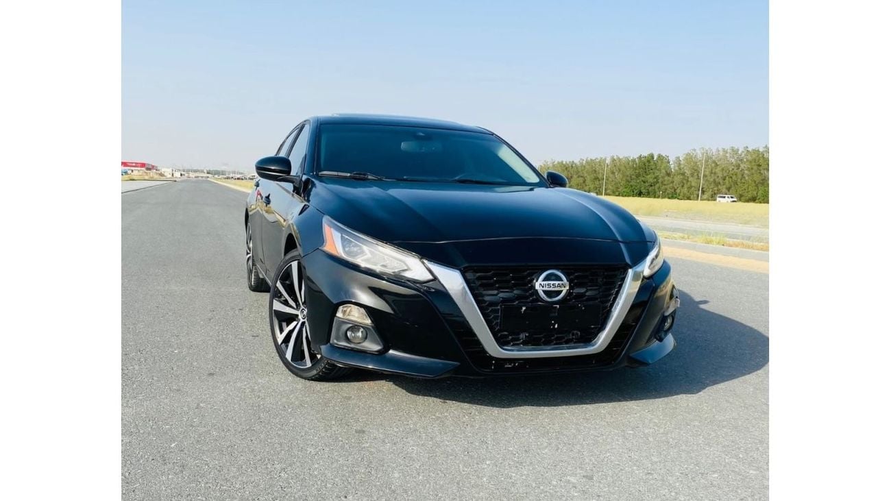 Used Nissan Altima Sport Good condition car 2020 for sale in Dubai - 742724