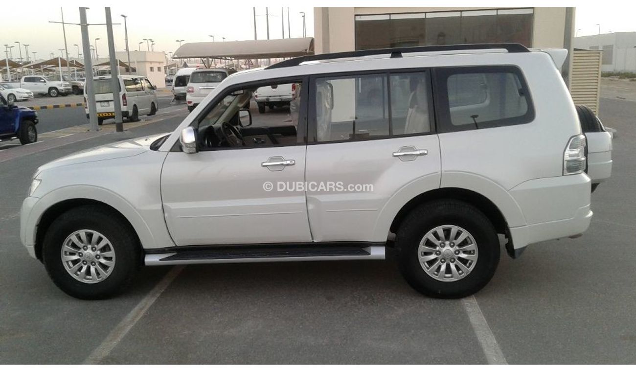 Used Mitsubishi Pajero Pajero 2014 2014 for sale in Dubai - 150052