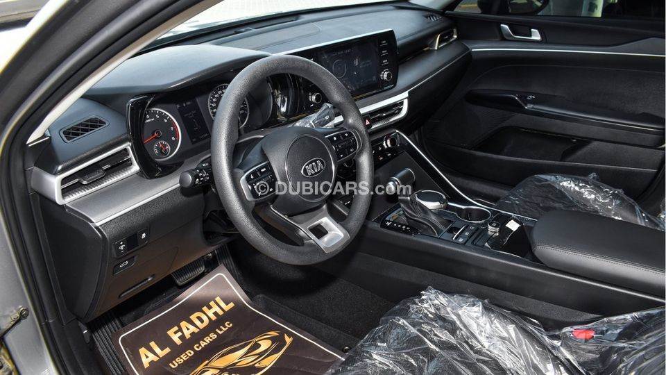 Used Kia K5 S 2021 for sale in Sharjah - 730984