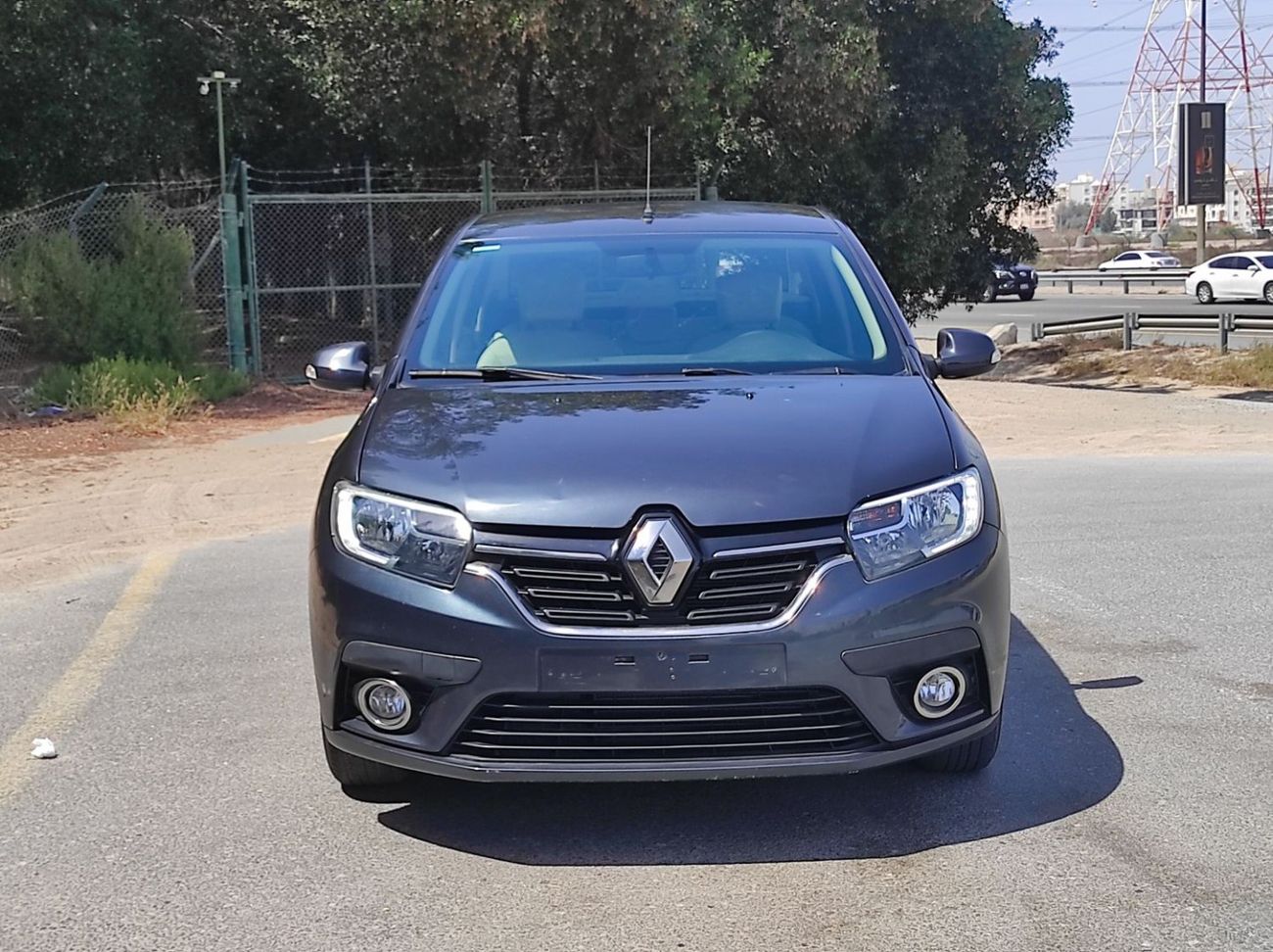 Used Renault symbol 2020 Gcc V4 full automatic 2020 for sale in Dubai ...