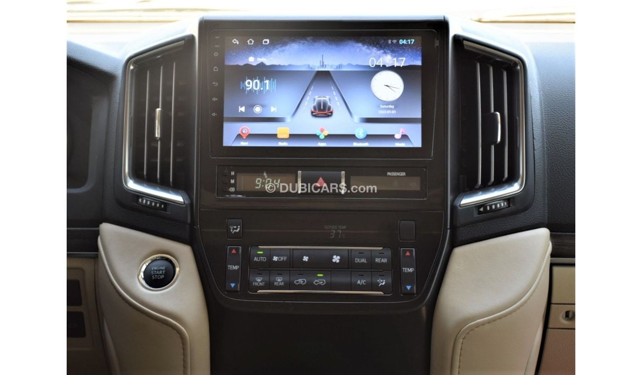 Used Toyota Land Cruiser GXR 2019 for sale in Dubai - 615524