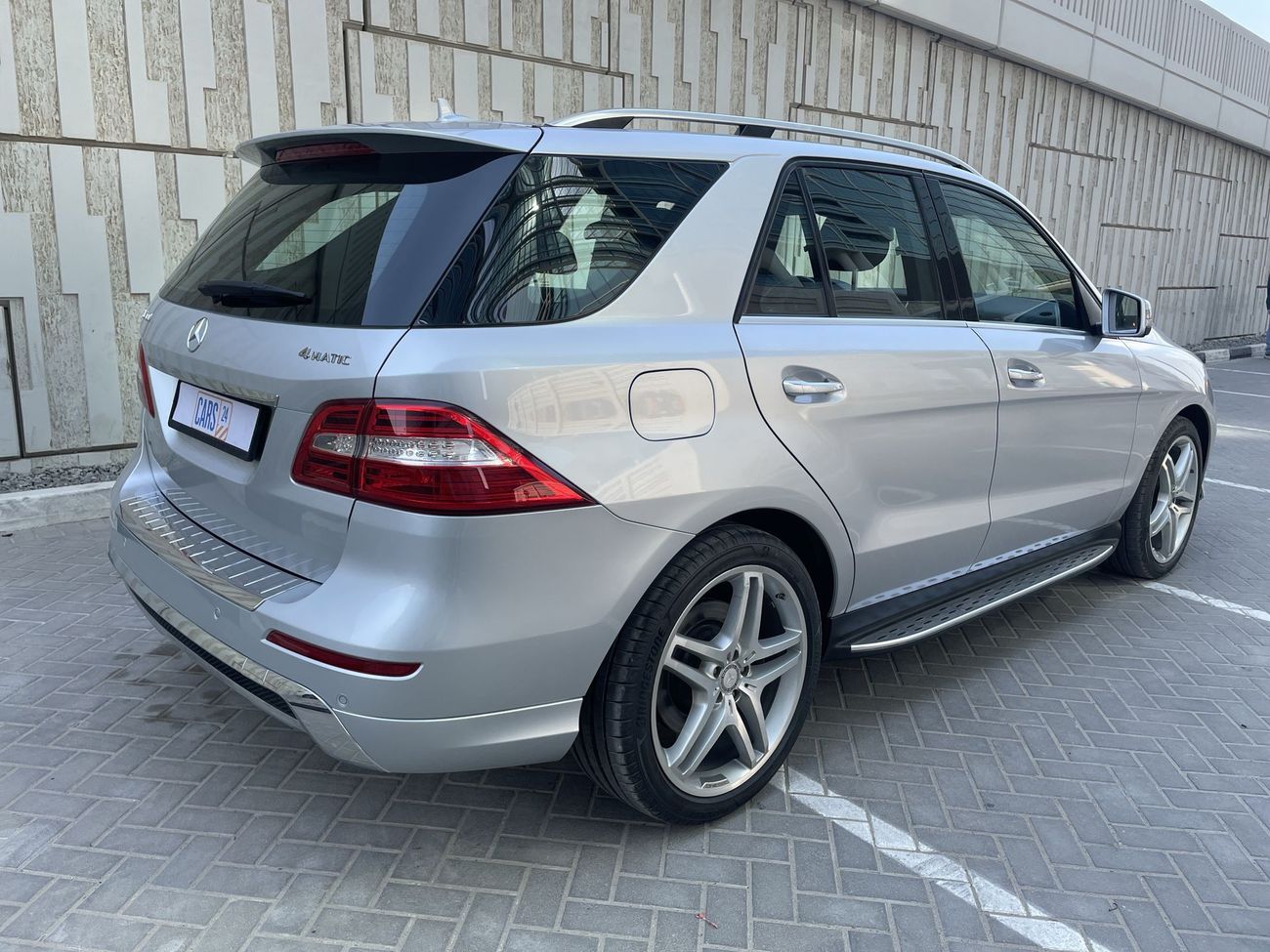 Used Mercedes-Benz ML 400 ML400 3000 2015 for sale in Dubai - 473555