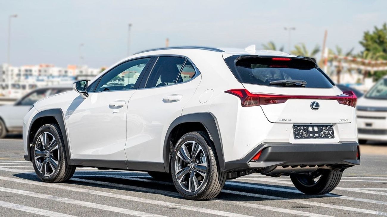 New Lexus UX250h 2.0L HYBRID - WHITE: SUNROOF, HUD, WIRELESS CHARGER ...