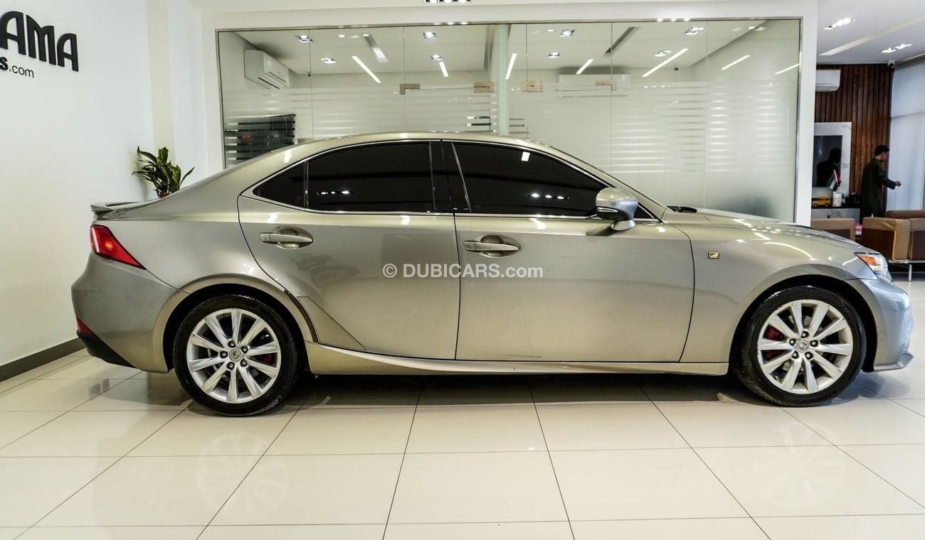 Used Lexus IS250 2014 for sale in Dubai - 818974