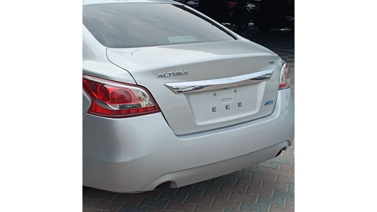 Used Nissan Altima SV 2014 for sale in Dubai - 730166
