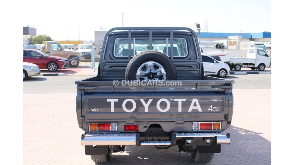 New Toyota Land Cruiser Pick Up 4.5L V8 Diesel Double Cab LX Manual ...