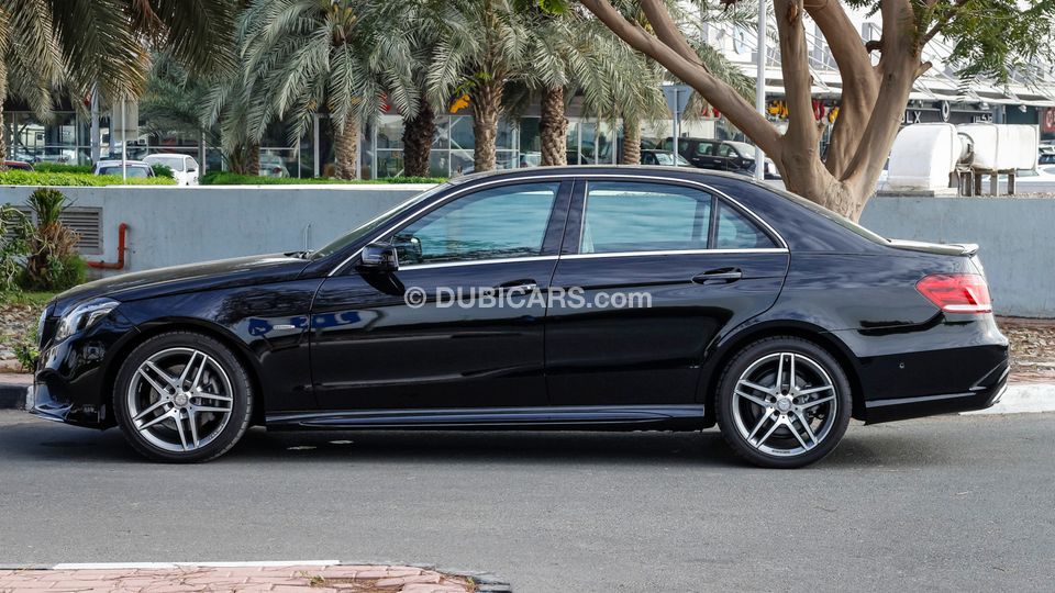 New Mercedes-Benz E300 2016 for sale in Dubai - 51116