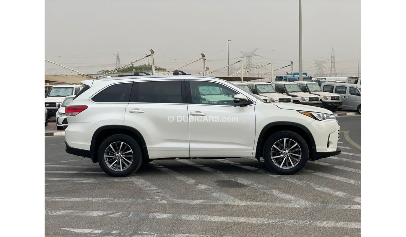 Used *Offer*2018 TOYOTA HIGHLANDER XLE 4x4 - FULL OPTION-3.5L V6 / EPRT ...