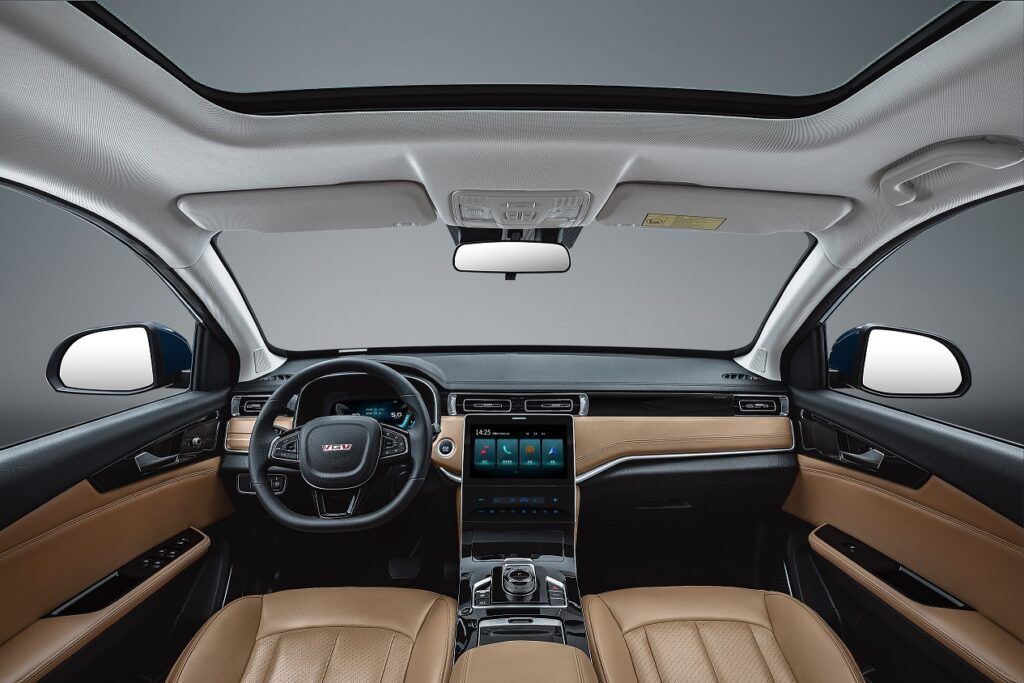 VGV U75 Plus Premium 2.0L Price in UAE, Images, Specs & Features