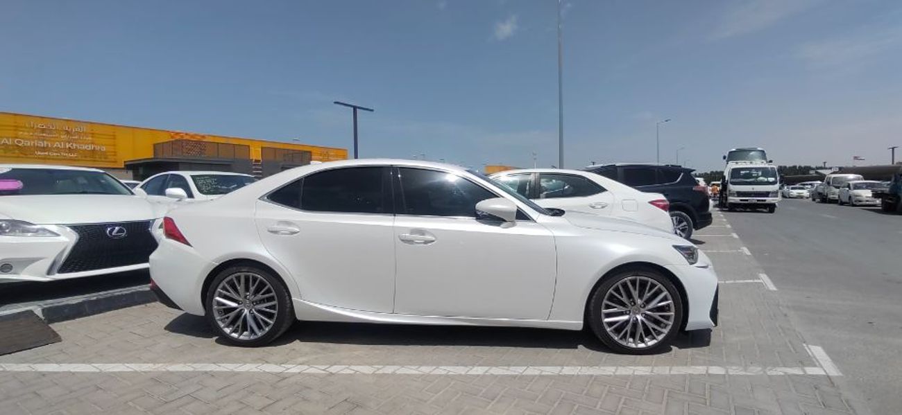 Used Lexus IS250 2016 2016 for sale in Sharjah - 727493