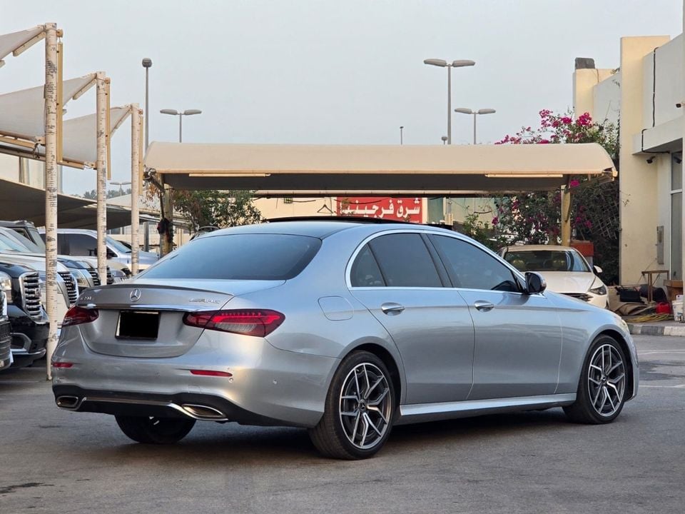 Used Mercedes-Benz E 350 2021 for sale in Dubai - 867196