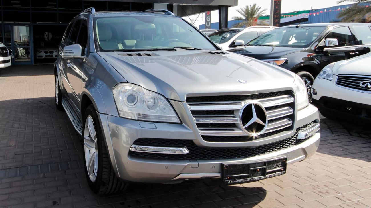 Used Mercedes-Benz GL 450 2011 for sale in Dubai - 9669