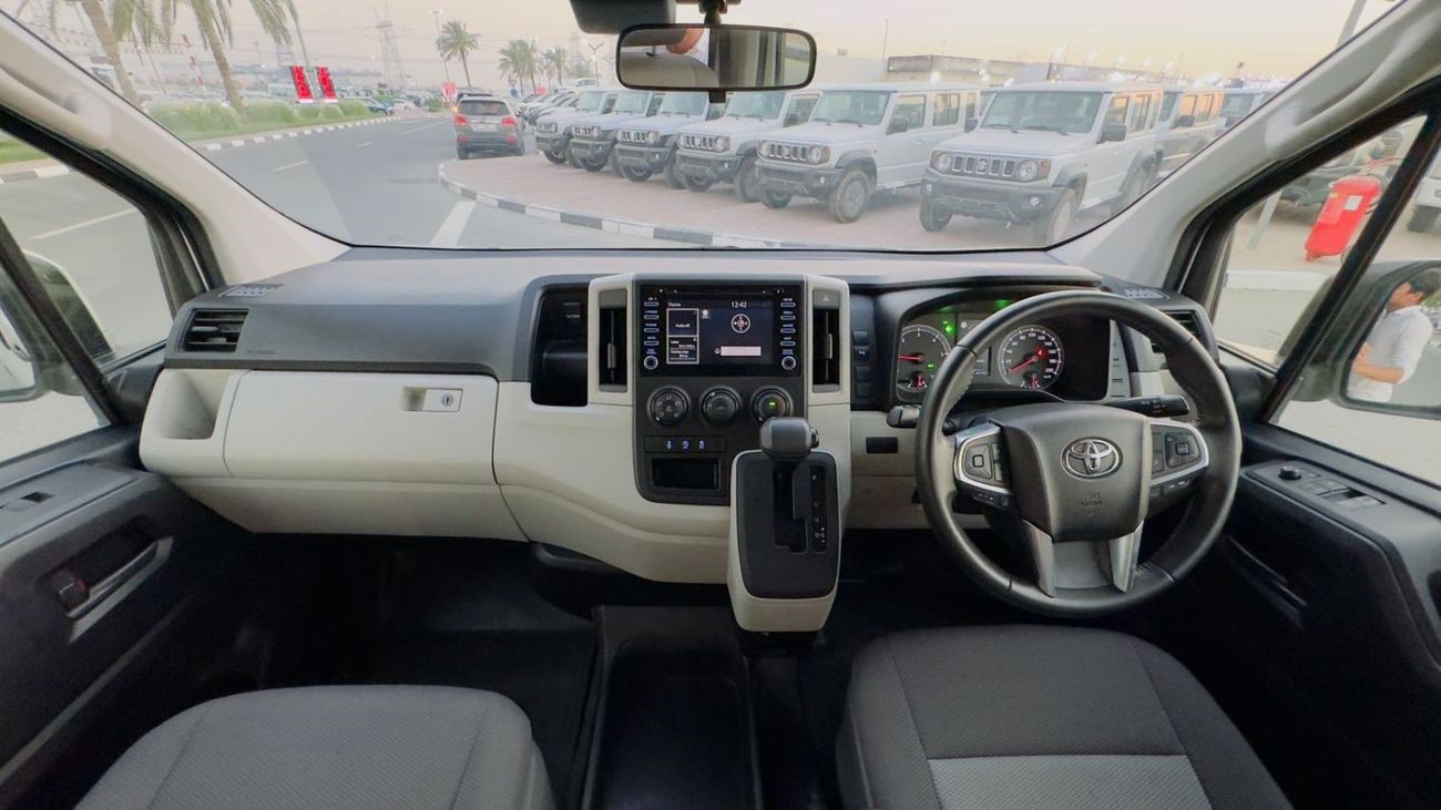Used Toyota Hiace PREMIUM CONDITION | 2.8L DIESEL | RHD | 2021 ...