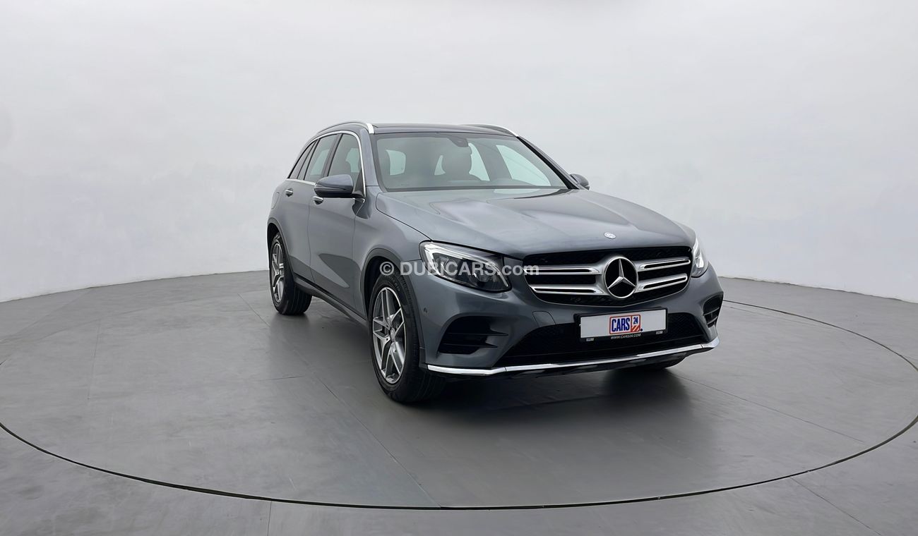 Used Mercedes-Benz GLC 250 2 2016 for sale in Dubai - 521091