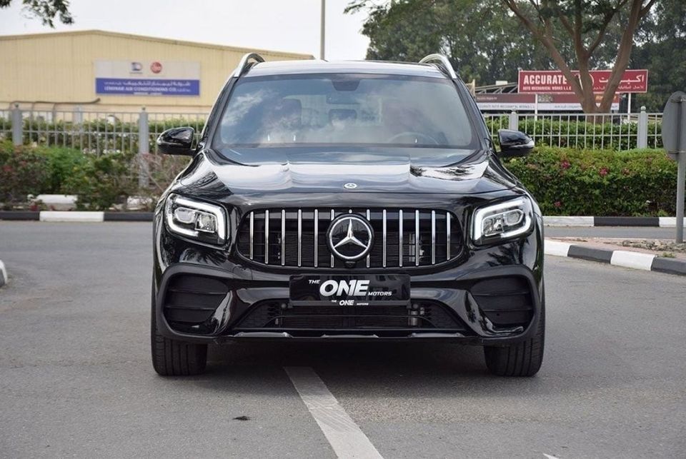Used Mercedes-Benz GLB 250 4MATIC AMG 2021 for sale in Dubai - 718092