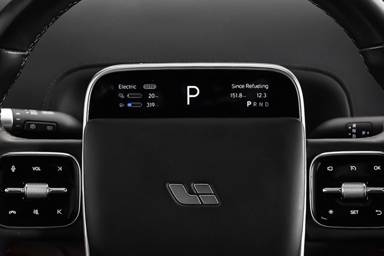 مستعملة لي اوتو L9 2024 Lixiang L9 Ultra / Extended Warranty With EVS 2024 للبيع في دبي - 916418