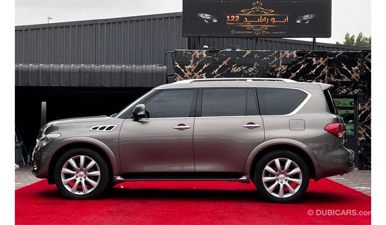 Used Infiniti QX56 Luxury Chrome 2013 for sale in Dubai - 727555