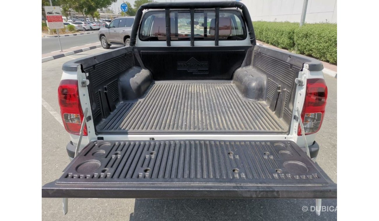 Used LIKE BRAND NEW | 2019 Toyota Hilux 2.7L 4x4 | Only 334 KMS | Back ...