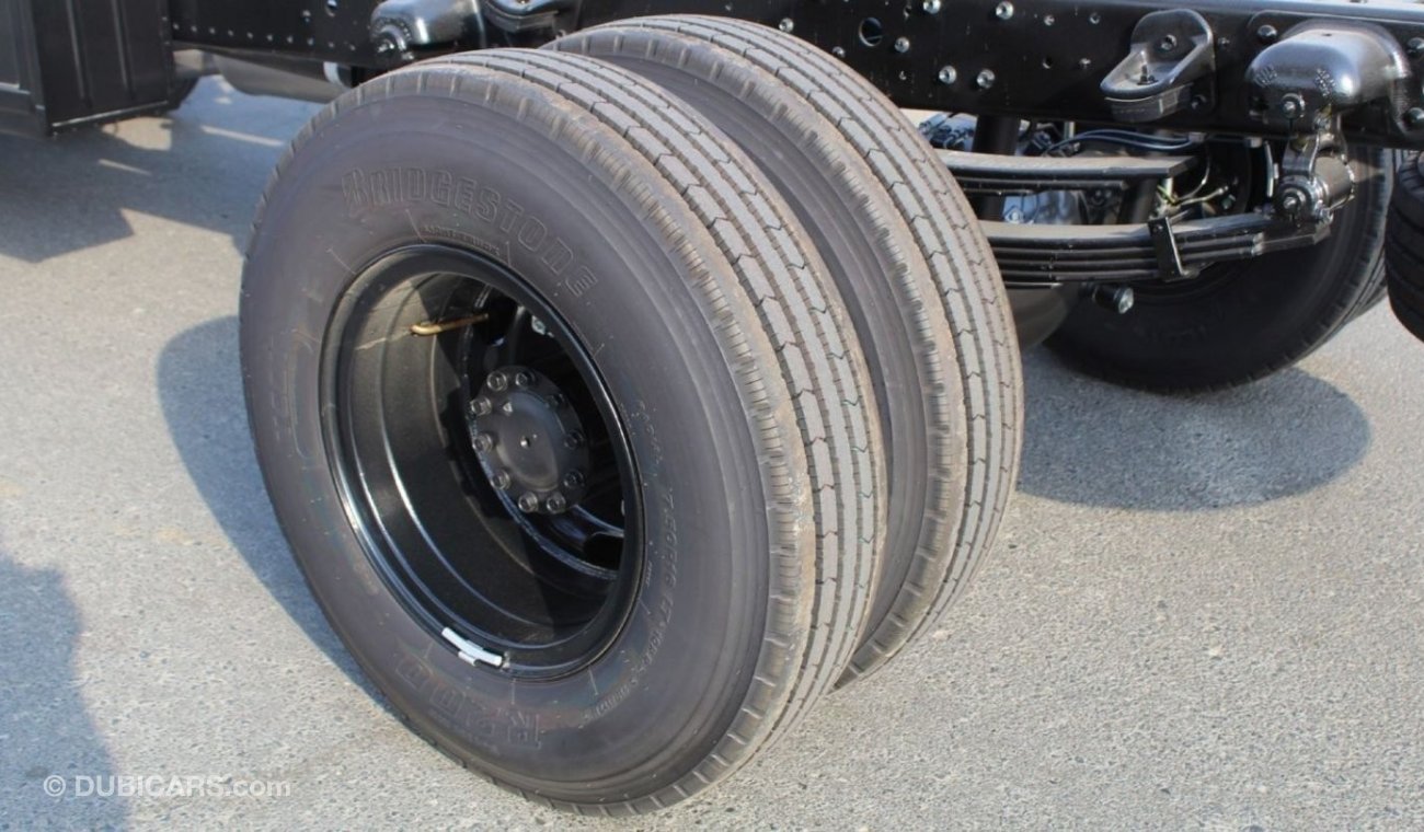 New HINO 300 XZU 710L 6.5 TON 300S WIDE CAB 4X2 (only for export) 2024 for sale in Dubai - 666683