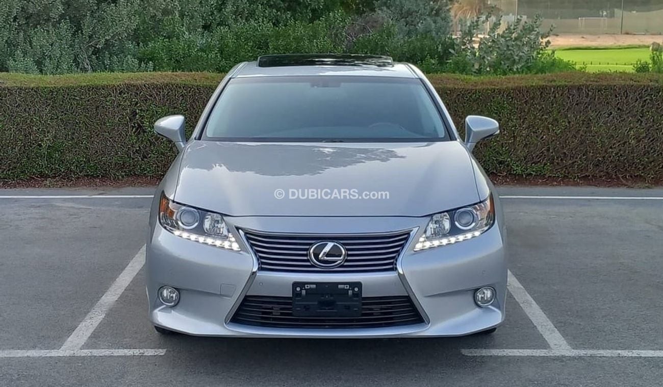 Used Lexus ES350 Full option 2015 for sale in Sharjah - 670035