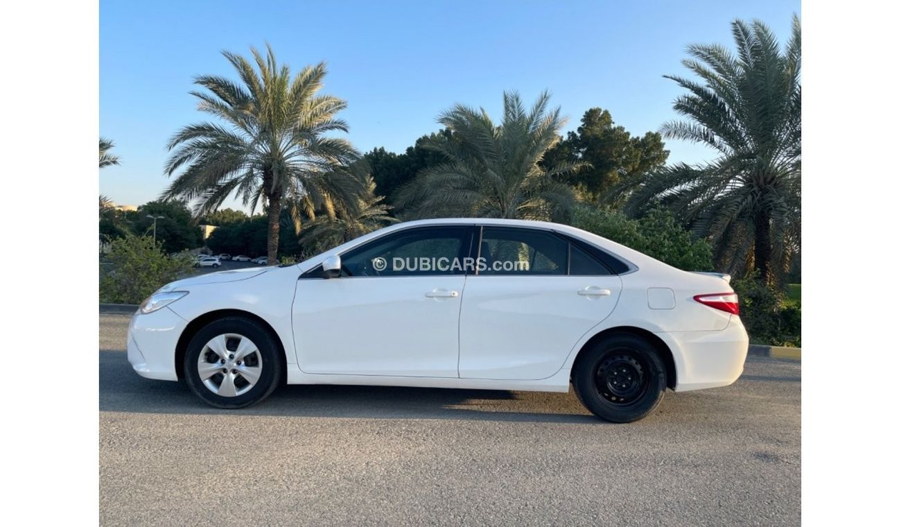 Used Toyota Camry GL 2017 for sale in Dubai - 563898