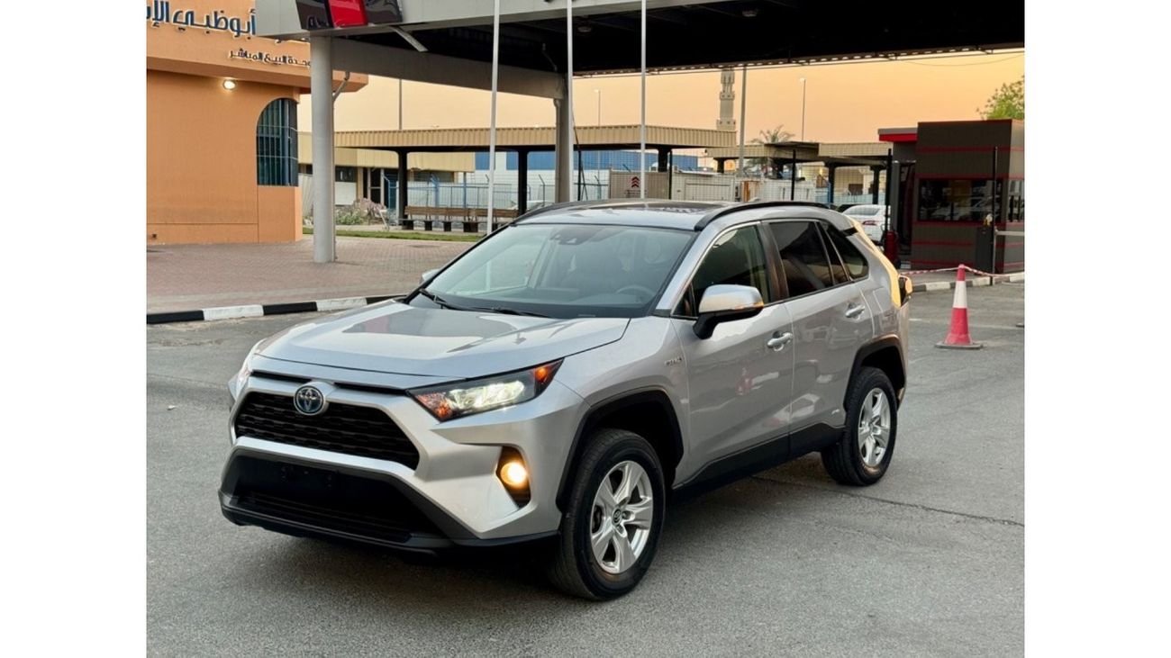 Used Toyota RAV4 VXR HEV 2021 XLE HEV HYBRID SUNROOF AWD USA IMPORTED 2021 for sale in Dubai ...