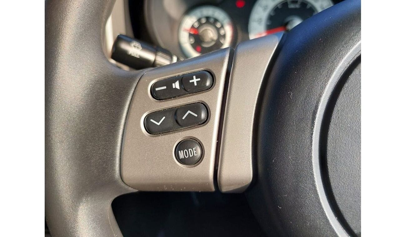 Used TOYOTA FJ CRUISER SUV RHD 2014 MODEL 4.0 L PETROL AUTOMATIC ...