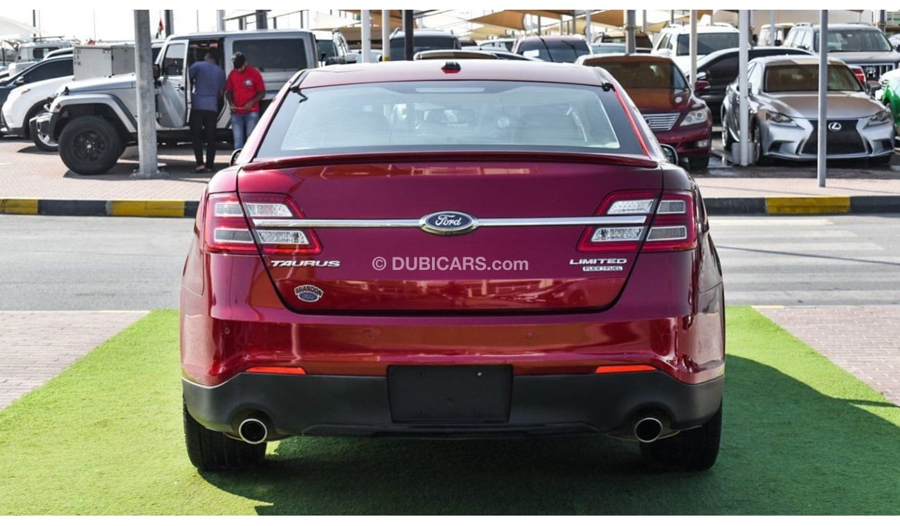 Used Ford Taurus SEL 2015 for sale in Dubai - 660765