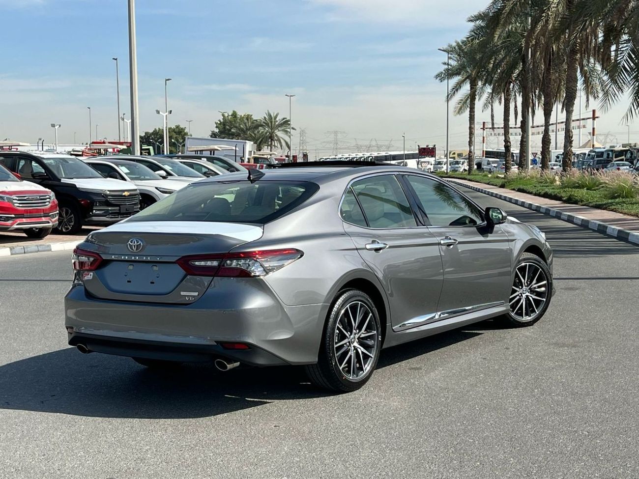 New Toyota Camry LIMITED 3.5L 2023 for sale in Dubai - 707791