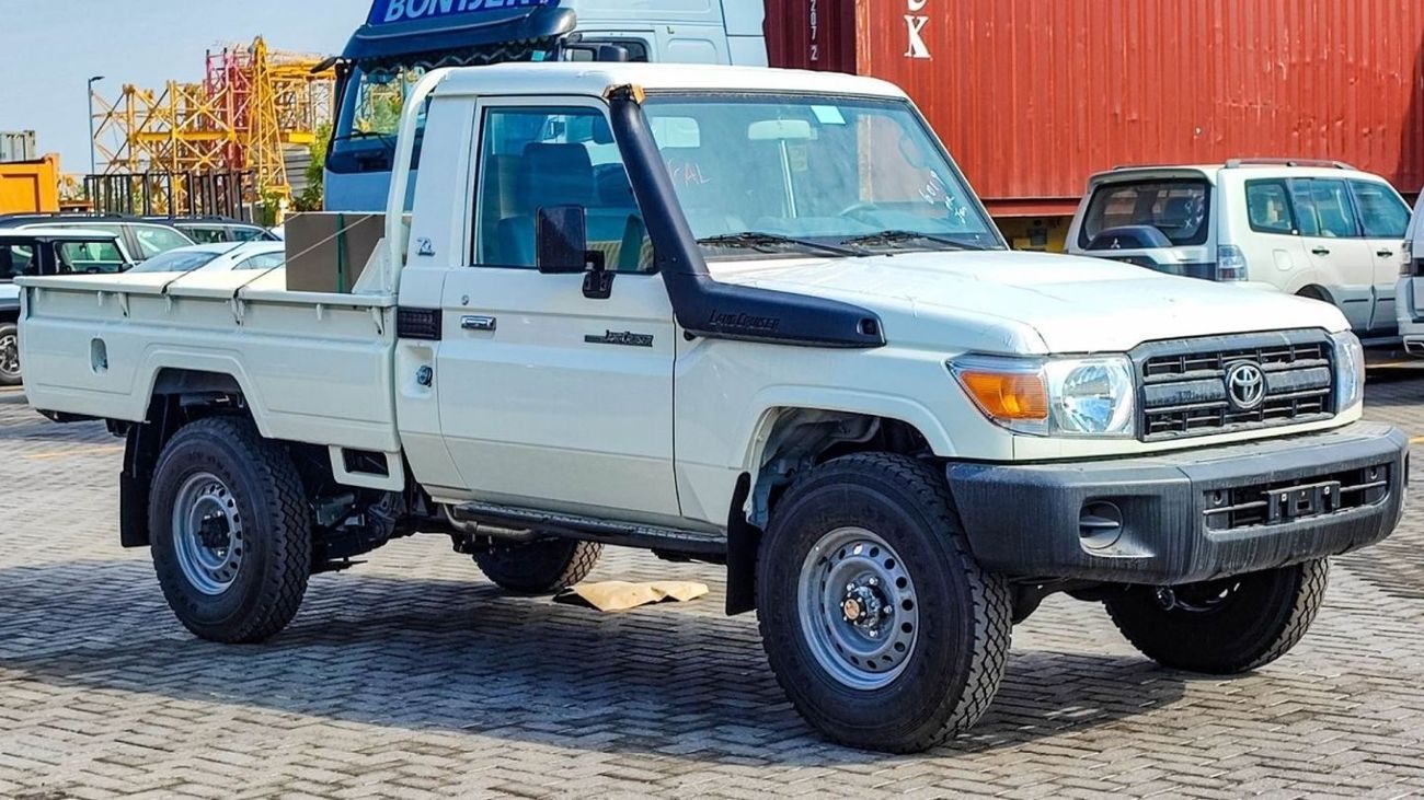 جديدة تويوتا لاند كروزر بيك آب LAND CRUISER LC79 4.0L V6 PETROL 2023 2023 للبيع في دبي - 759943