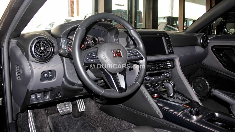 Used Nissan GTR DO NOT ACTIVATE PLS! 2016 for sale in Dubai - 162326
