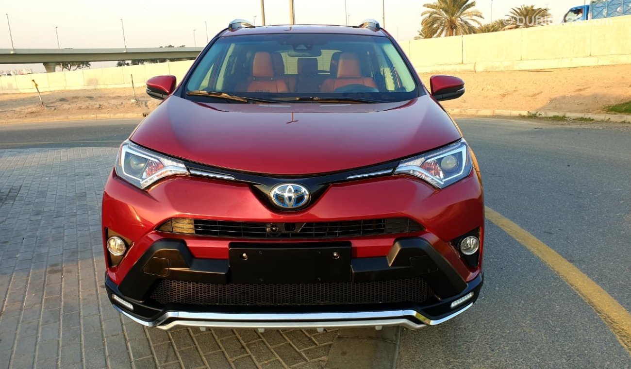 Used Toyota RAV4 FULL OPTION 2018 for sale in Dubai - 203951