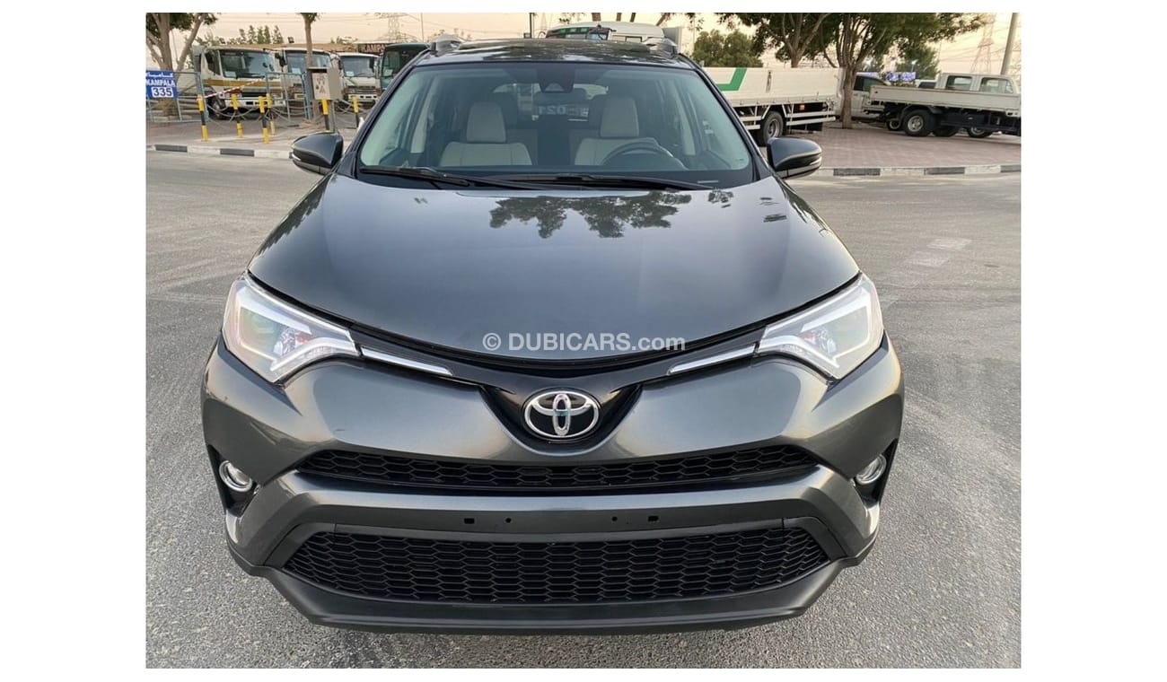Used 2018 TOYOTA RAV4 XLE / AWD / FULL OPTION 2018 for sale in Dubai ...