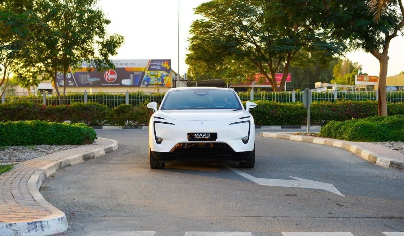 Used 2023 USED AVATR 11 AWD / 90 kWH / WLTC (580 KM) / LAW MILEAGE (11,500 KM) / WARRANTY 2023 ...