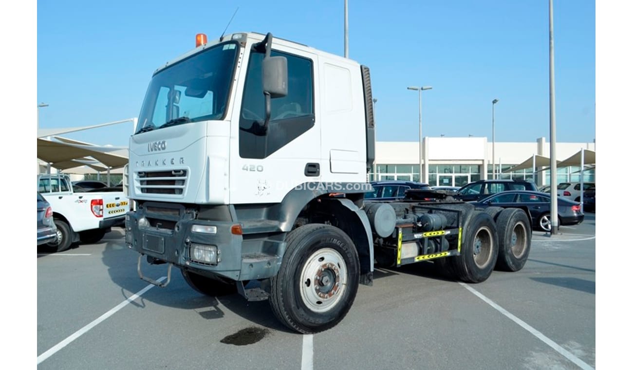 Used Iveco Trakker 2008 for sale in Dubai - 100656