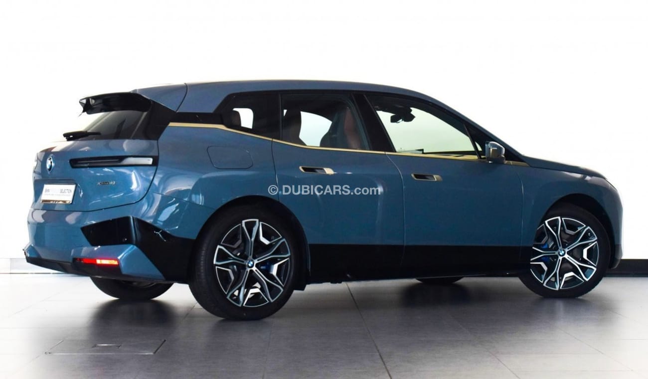 Used BMW iX XDrive 40 2023 for sale in Abu Dhabi - 605500
