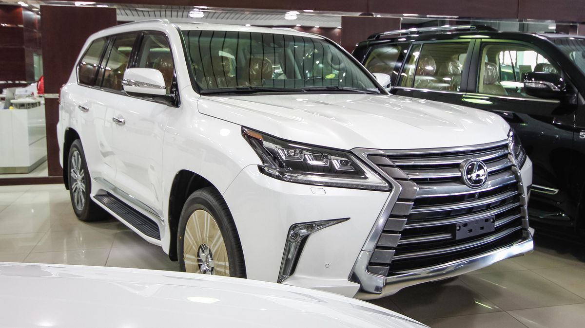 Lexus LX 570 Great opportunity for sale: AED 349,000. White, 2017