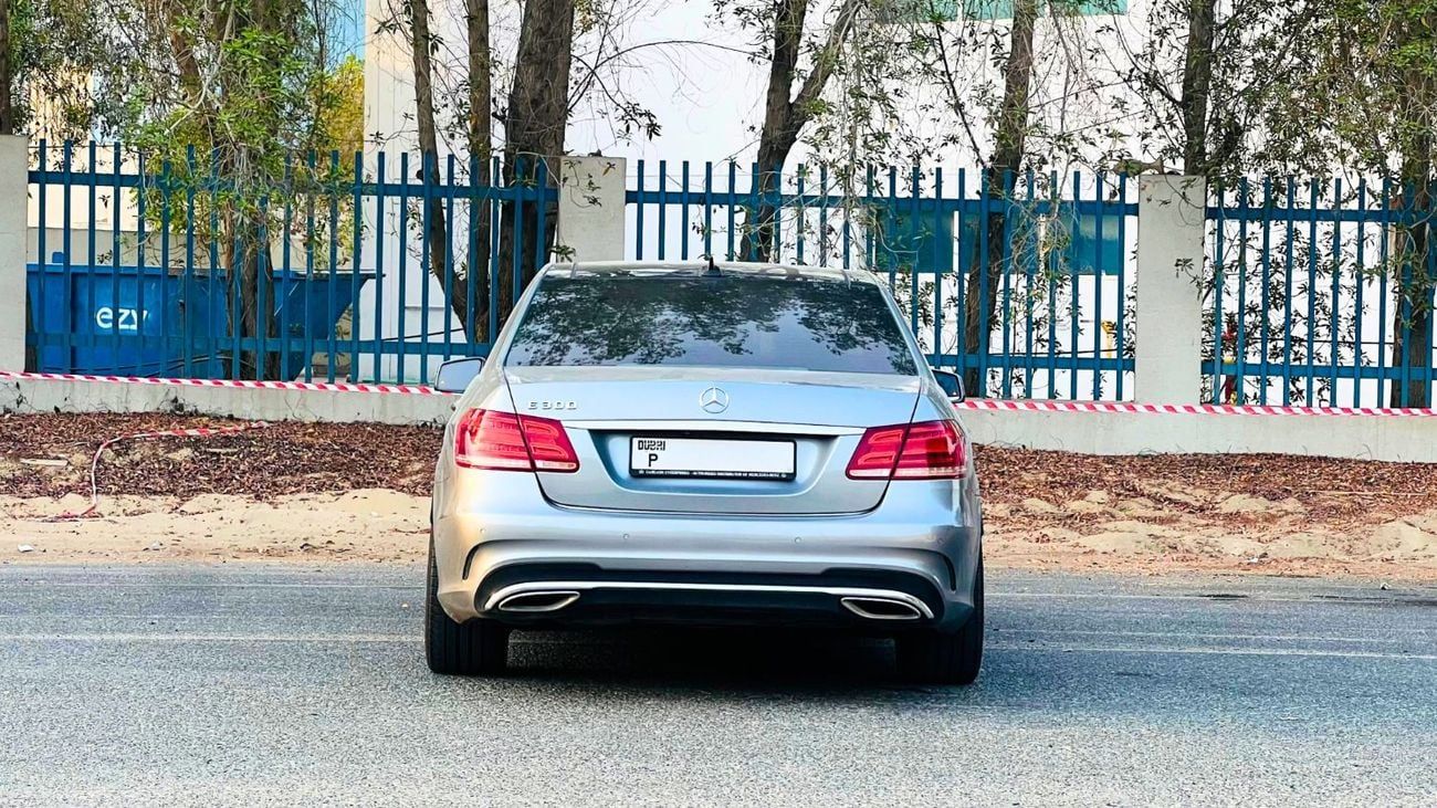Used Mercedes-Benz E300 2014 Lady Driven e300 - 3.5 l V6 | GCC 2014 for sale in Dubai - 885842