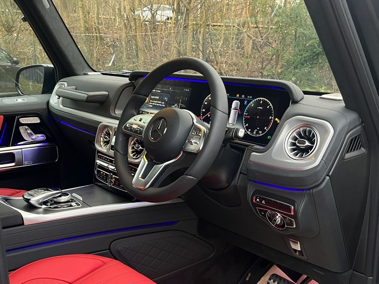 New Mercedes-Benz G 400 d AMG Line Premium Plus 2024 for sale in Dubai ...