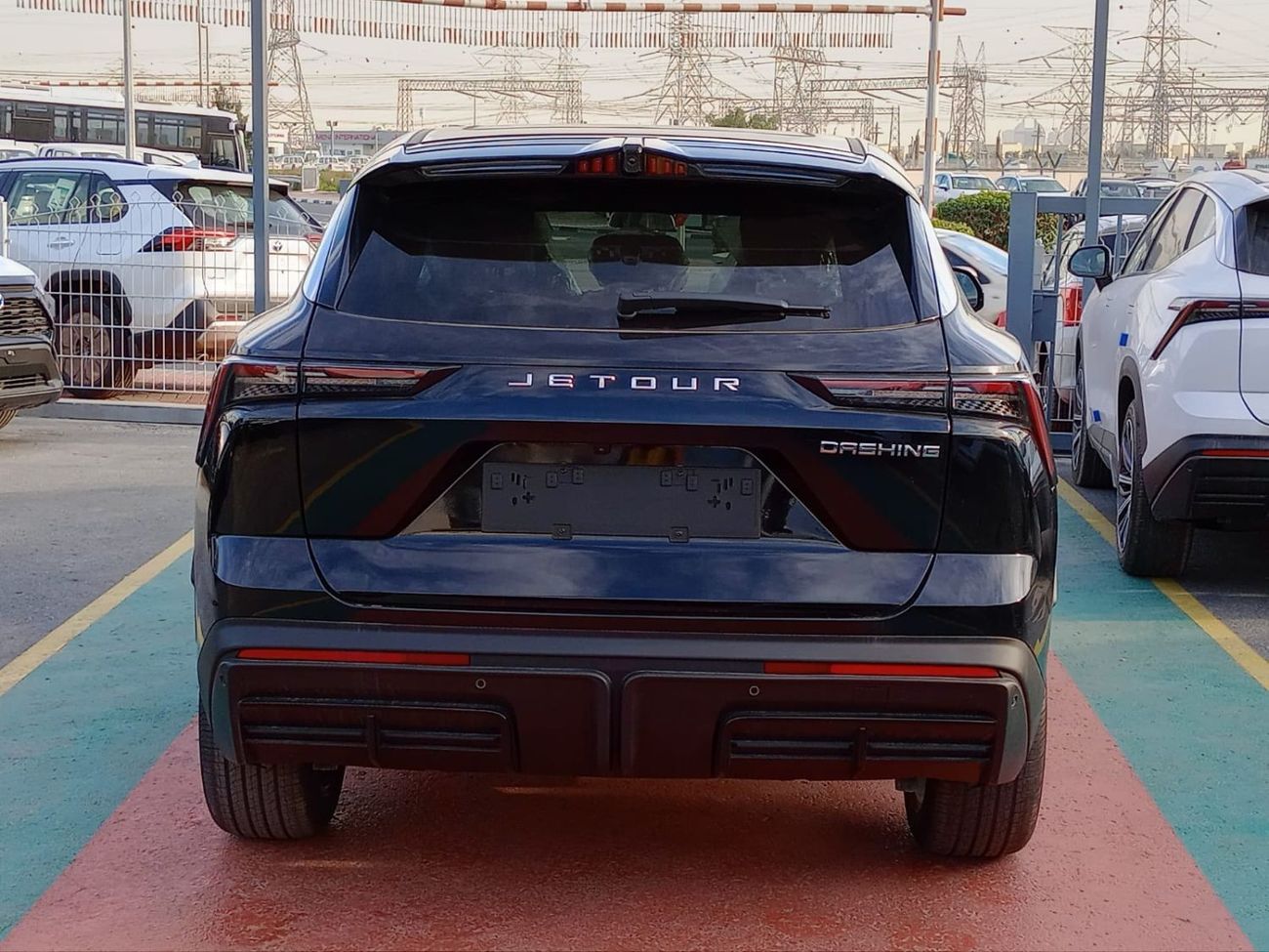 New Jetour Dashing 1.6L Turbo Full option FWD SUV Black color 2024 for ...