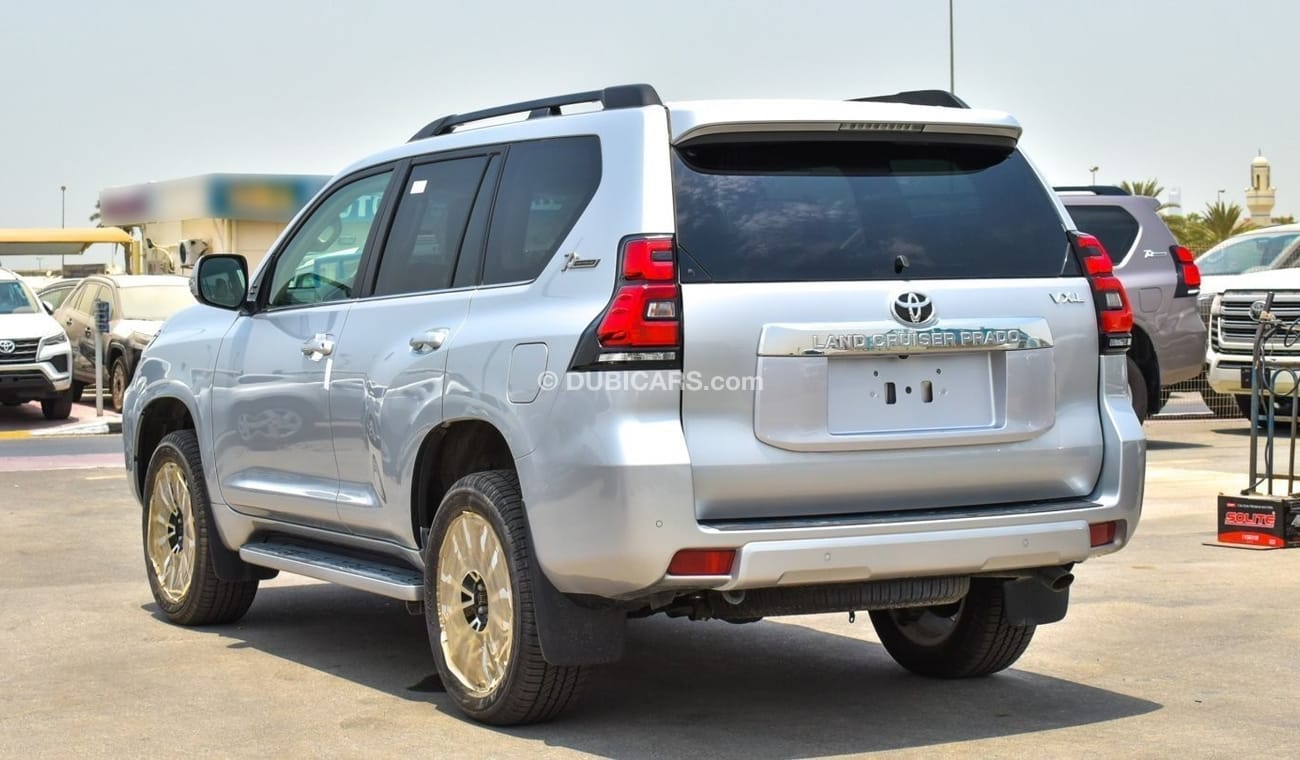 New Toyota Prado VXL 70th Anniversary 2022 for sale in Dubai - 643570
