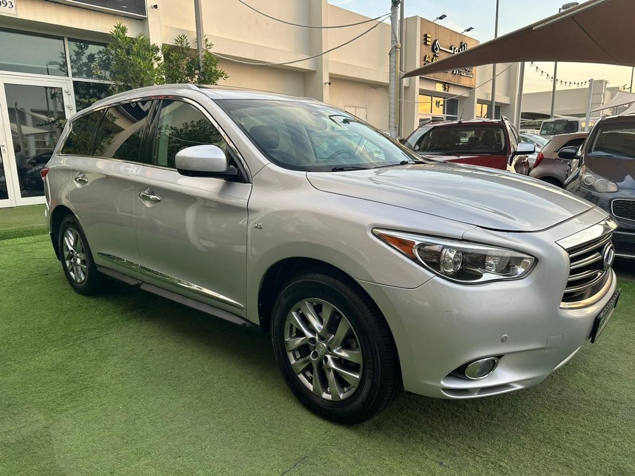 Used Infiniti QX60 2015 for sale in Sharjah - 709206