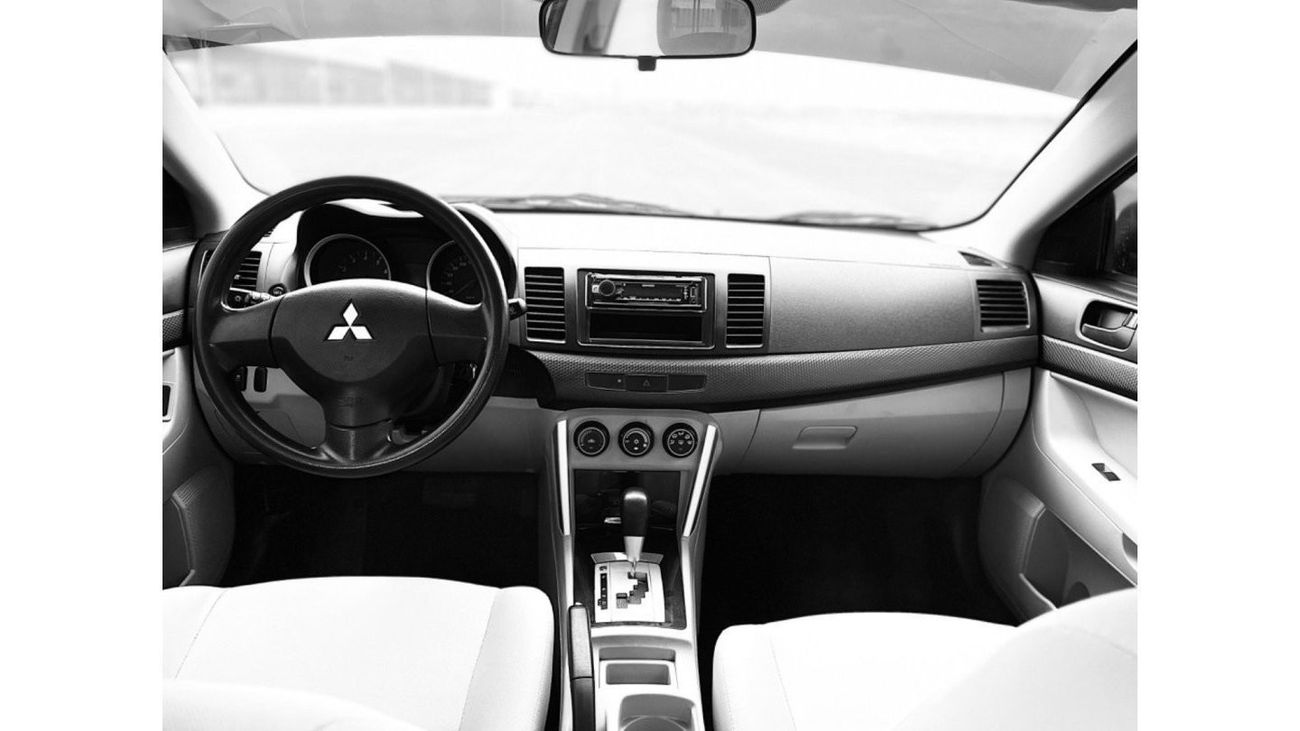 Used Mitsubishi Lancer GLS Banking facilities without the need for a ...