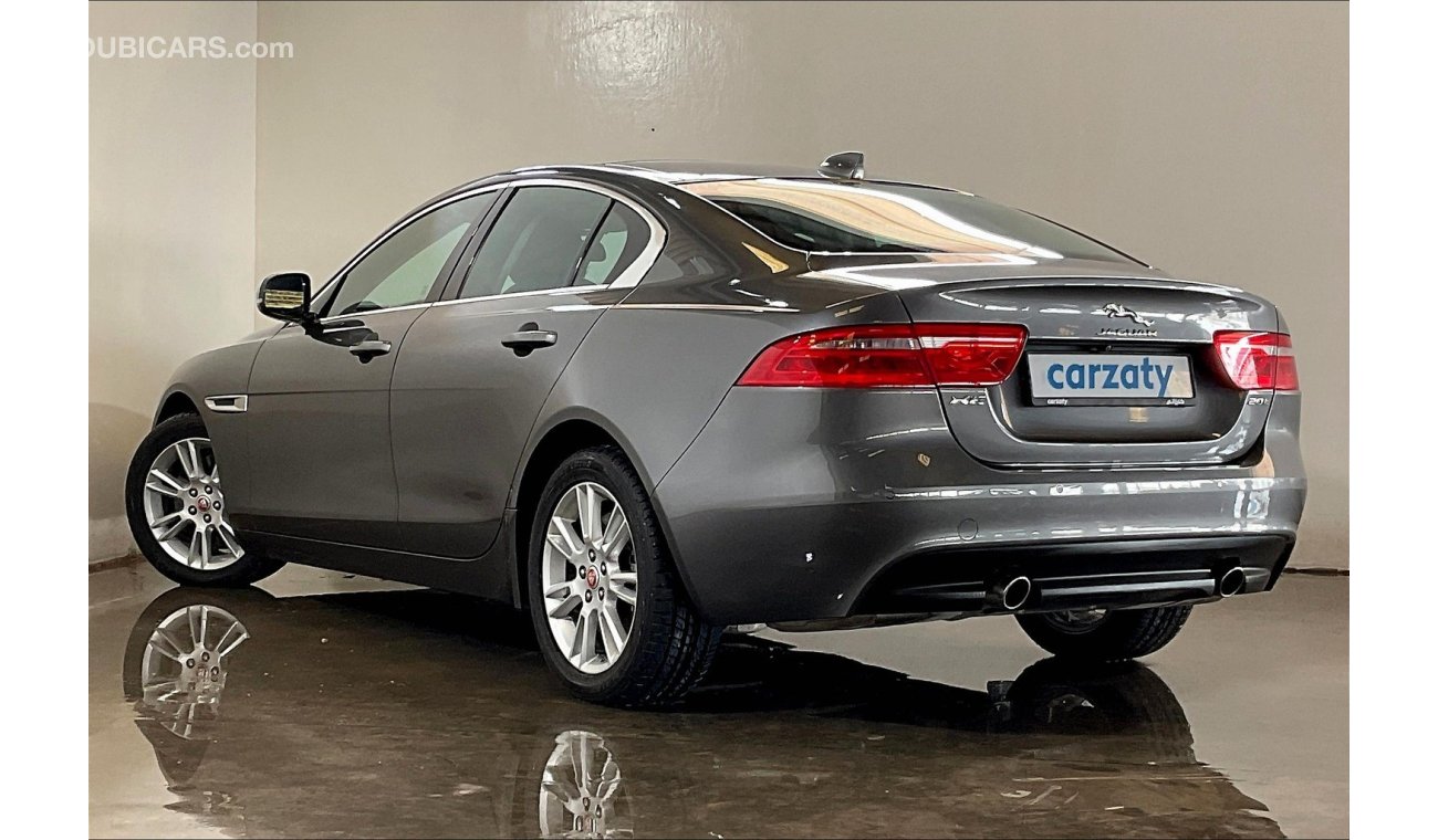 Used Jaguar XE Prestige 2018 for sale in Dubai - 537470